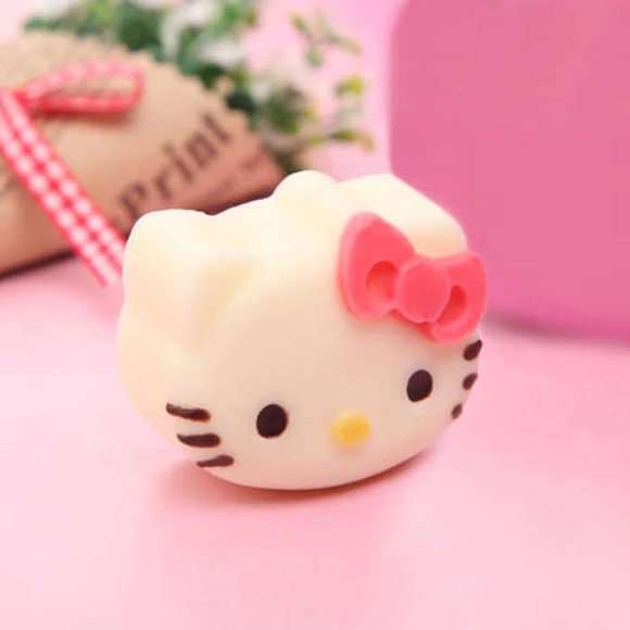 Hello Kitty | Kitchen | Hello Kitty Silicon Moldnwt | Poshmark